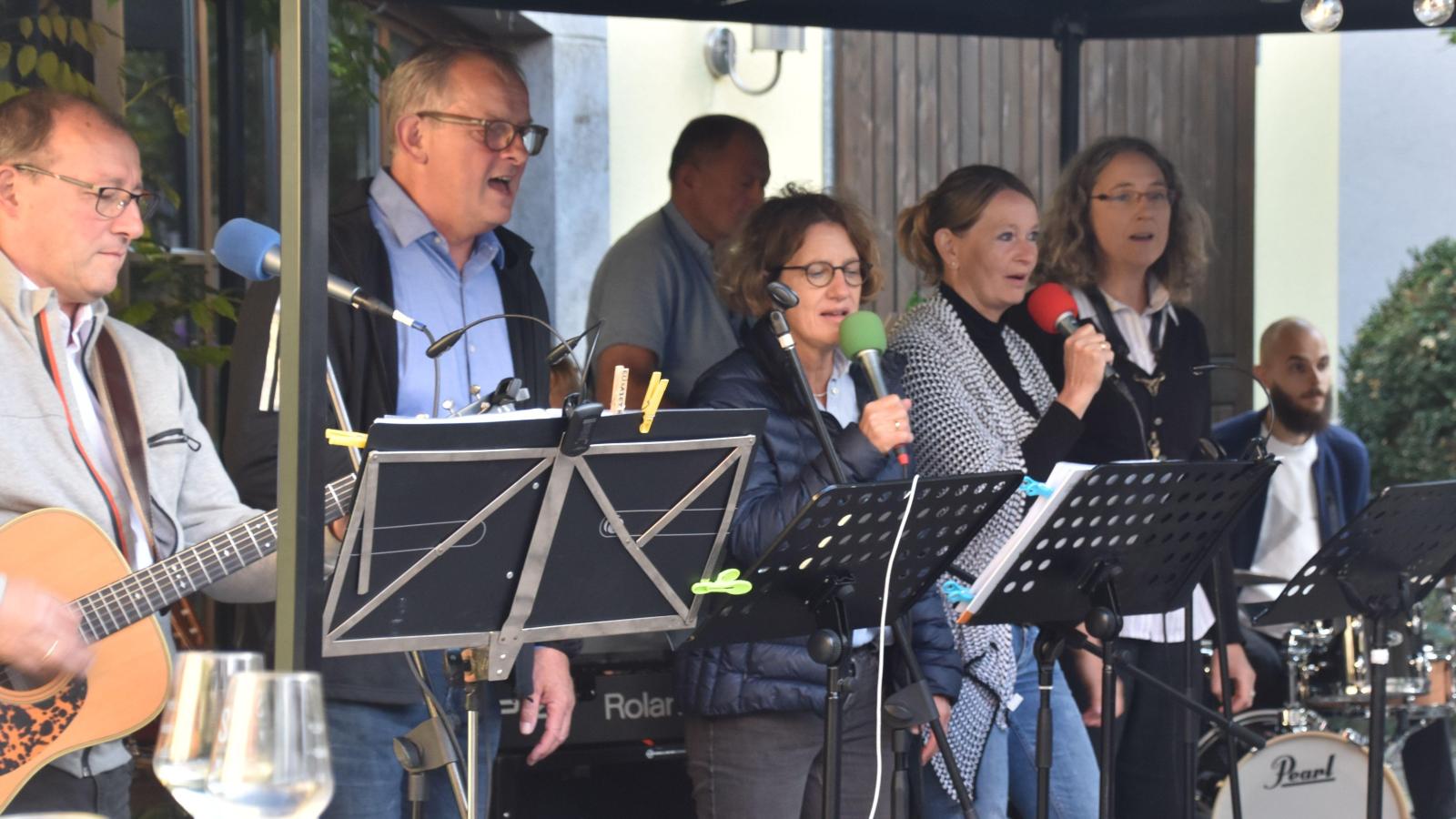 Die „Brügel Band“ aus Scheinfeld spielt beim Kirchentag | FLZ.de
