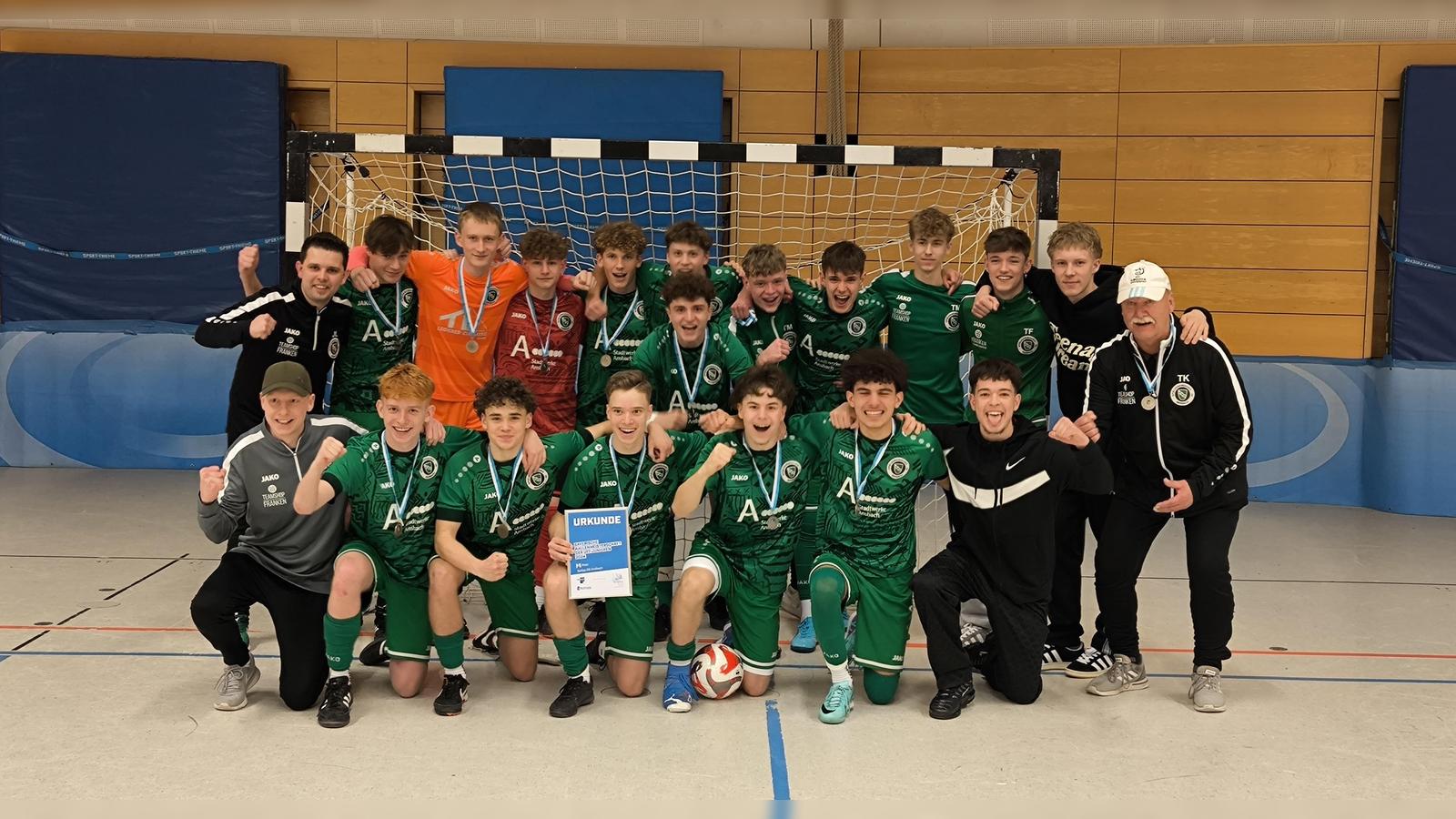 U17-Fußballer der SpVgg Ansbach sind bayerischer Vizemeister | FLZ.de