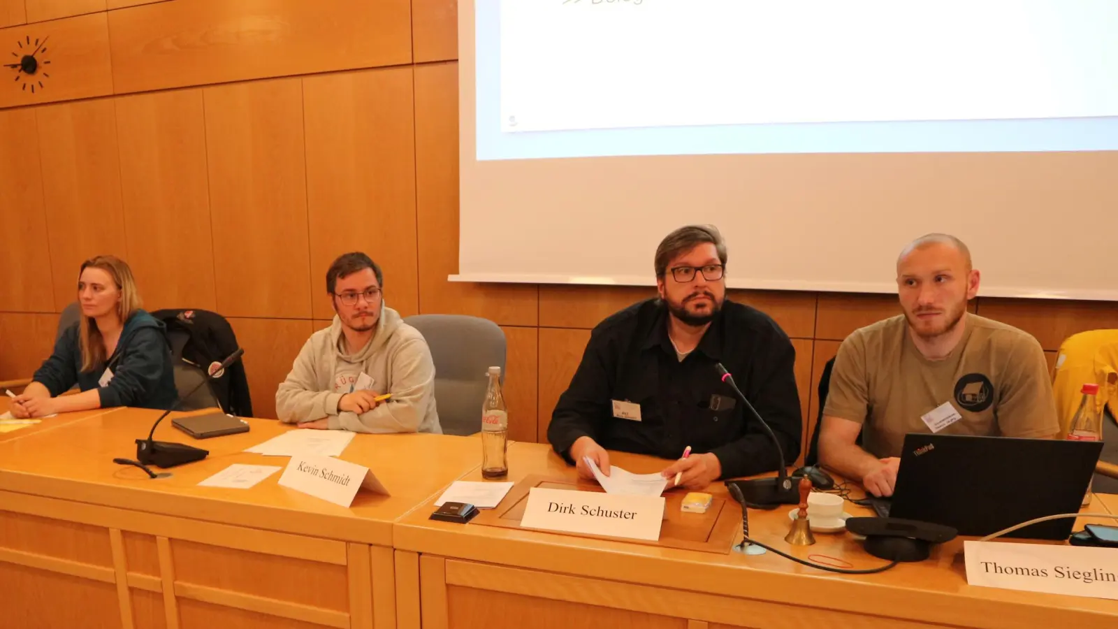 Zu wenig Arbeitsplätze auf dem Land: Vereinen fehlen die Betreuer | FLZ.de