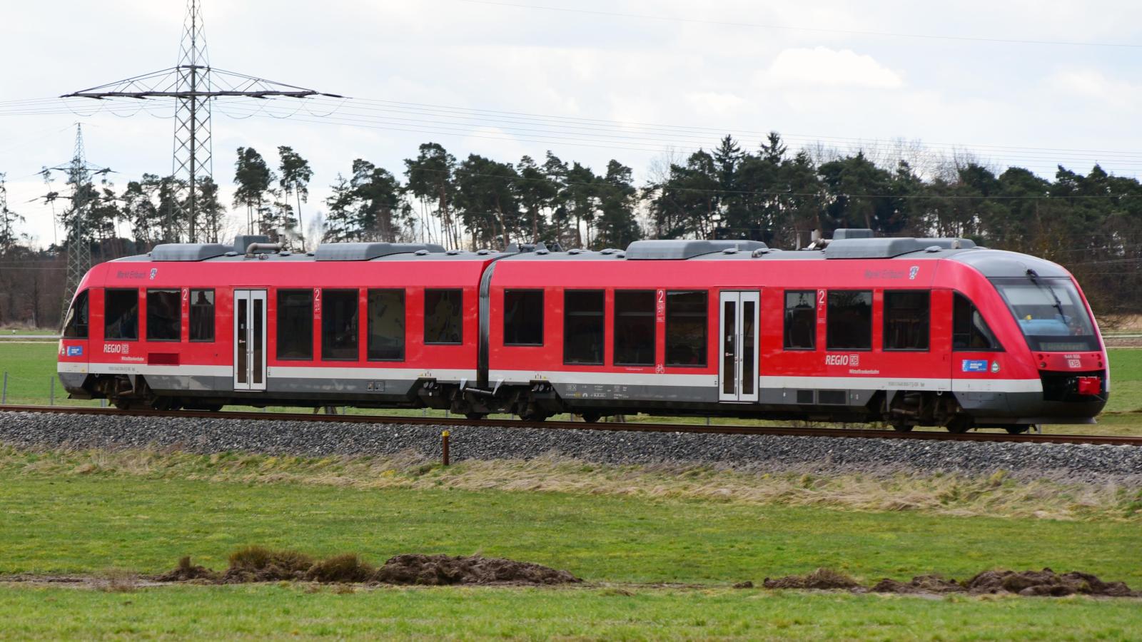 30-Jähriger übersieht Bahn: Zug rammt Auto bei Windsbach | FLZ.de