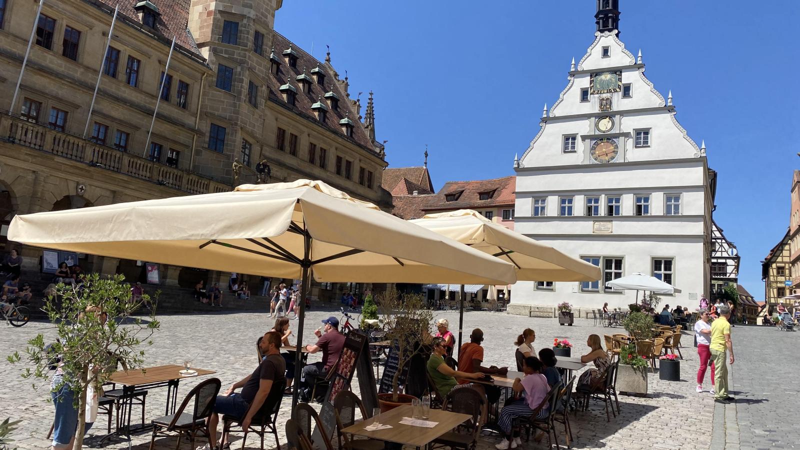 Gastronomie bekommt mehr Raum am Rothenburger Marktplatz | FLZ.de