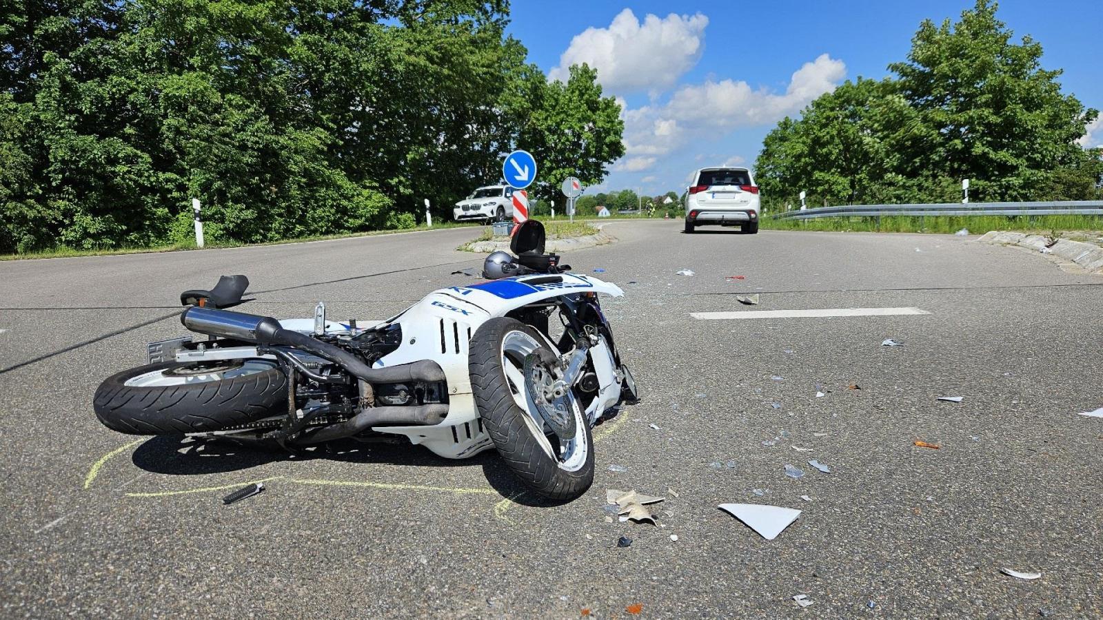 Unfall auf der B25 bei Schopfloch: Motorradfahrer schwer verletzt | FLZ.de