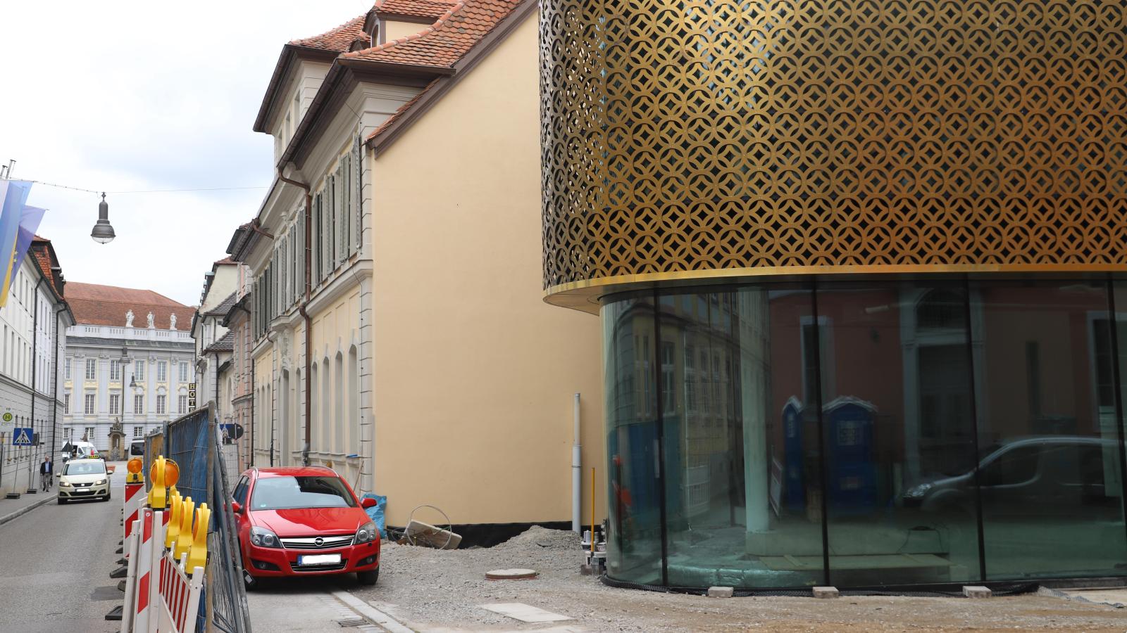 Das prägende Gerüst am Retti-Palais in Ansbach ist weg | FLZ.de