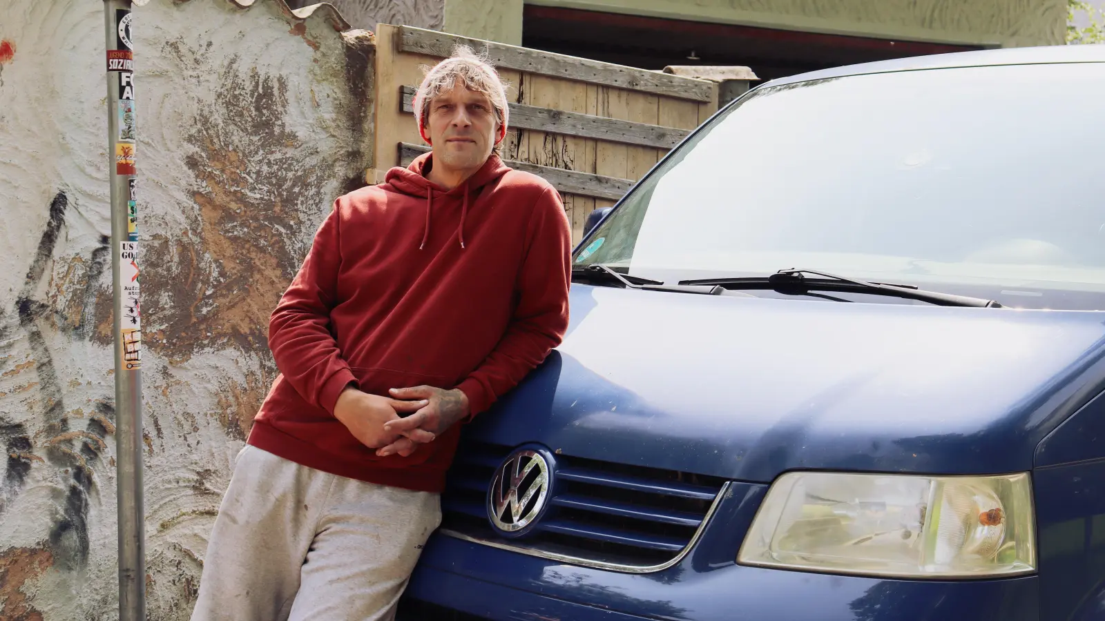 Punk, Wirt, Waschsalon-Betreiber: Joe Thiele aus Ansbach meistert viele ...