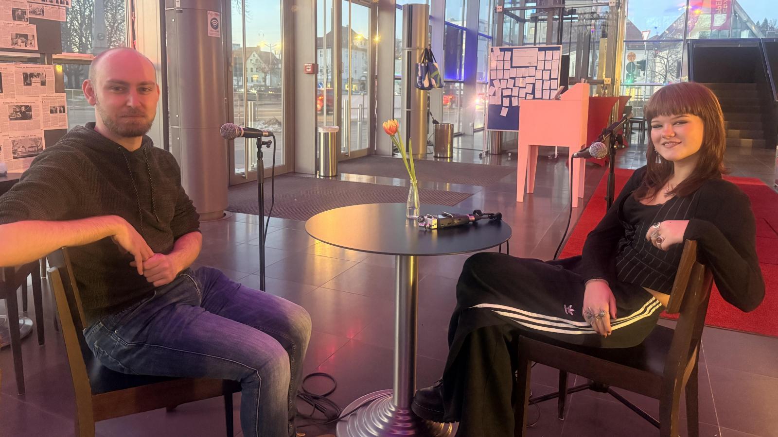 Theater Ansbach: Neuer Podcast gibt Einblicke hinter die Kulissen | FLZ.de