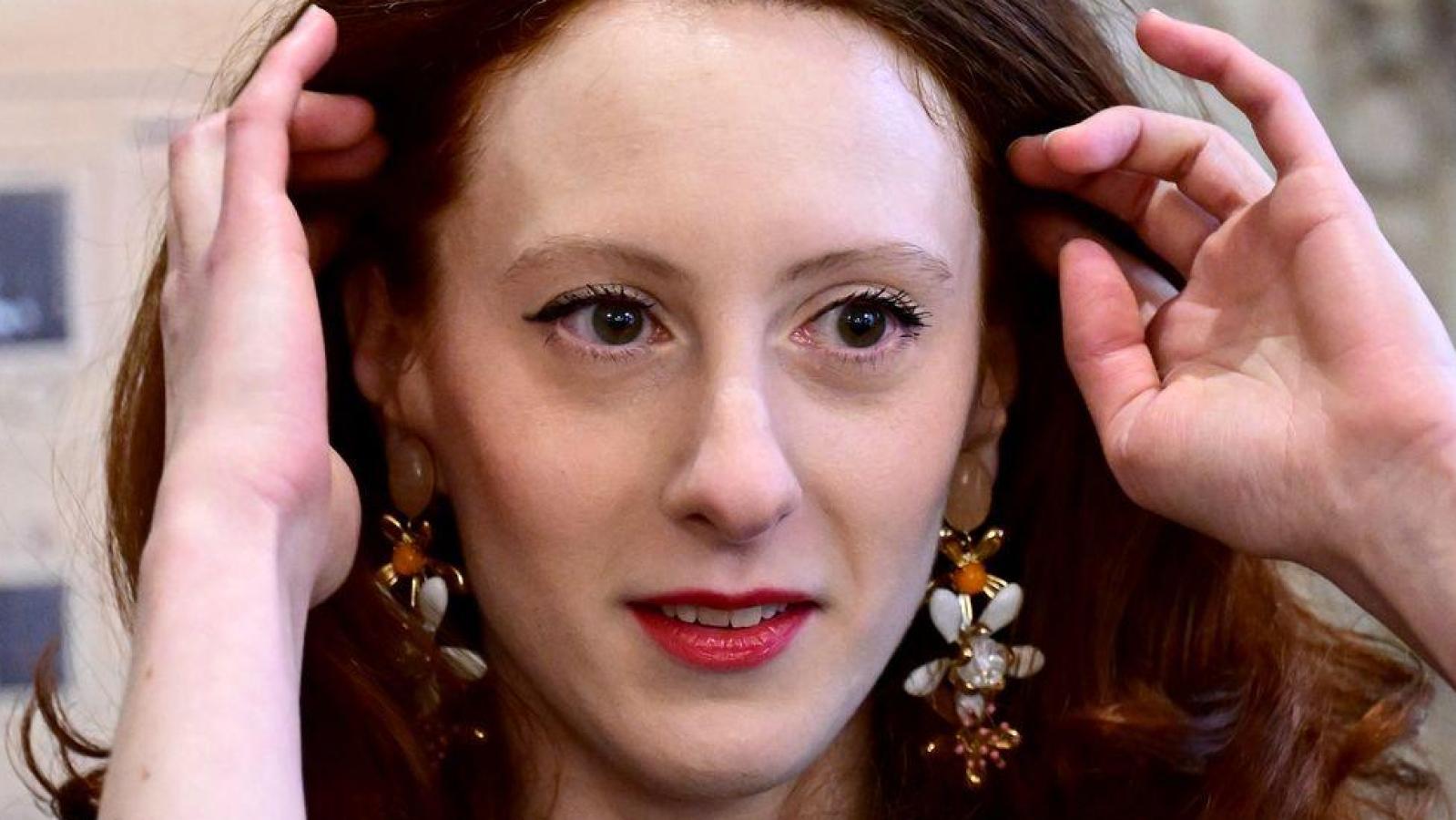 Roxane Duran ist neue Buhlschaft im Salzburger „Jedermann“ | FLZ.de