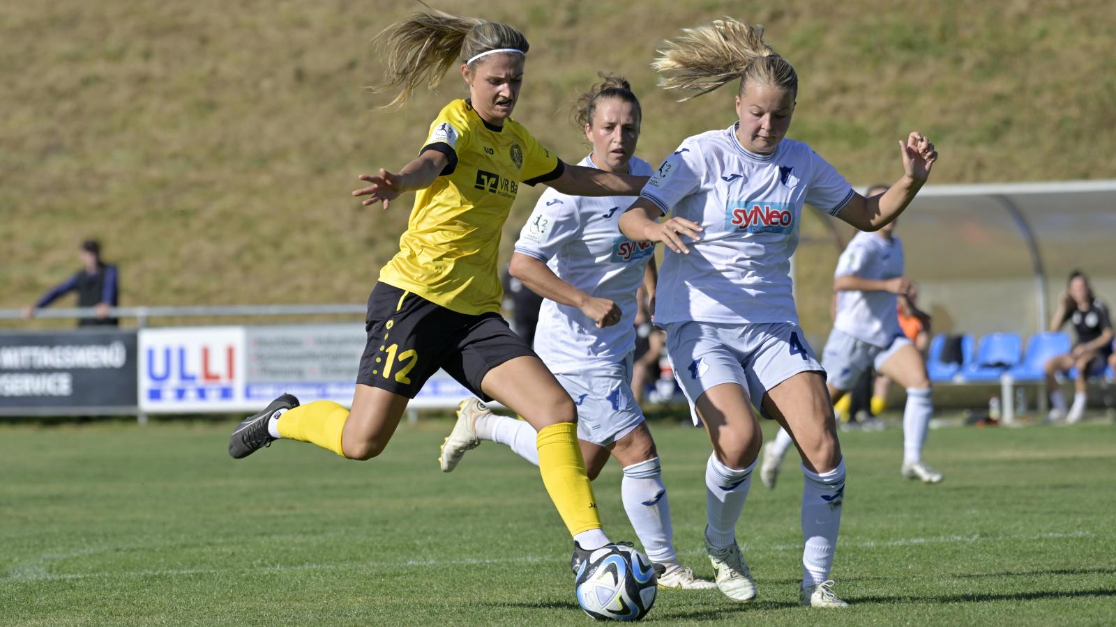 Fußballerinnen des SV Weinberg schaffen ersten Saisonsieg | FLZ.de