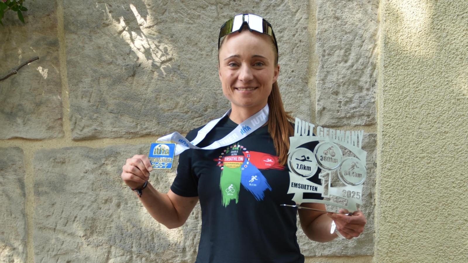 Neustädterin Lisa Helm ist Weltmeisterin im Doppel-Triathlon: Wie geht ...