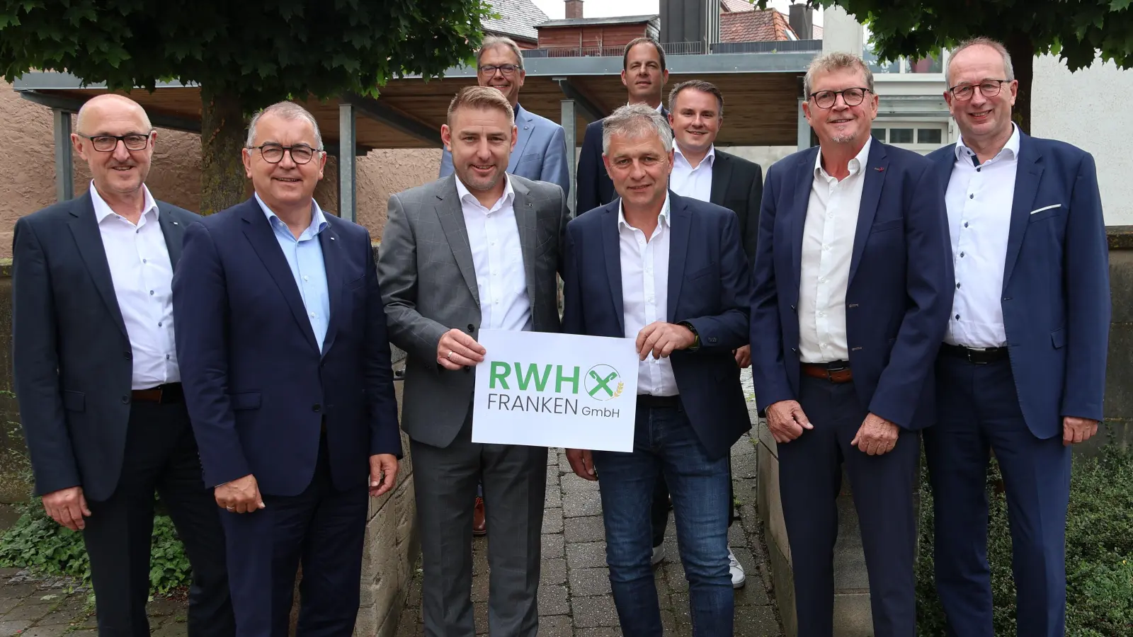 Fusion zur RWH Franken: Raiffeisen-Firmen in der Region werden zum ...