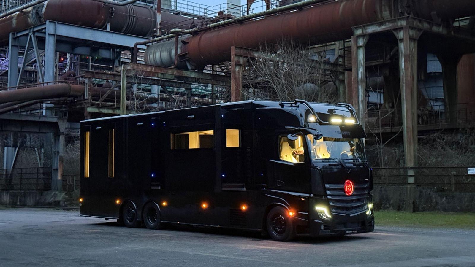 Brabus Big Boy: Mercedes Actros wird zur rollenden Villa | FLZ.de